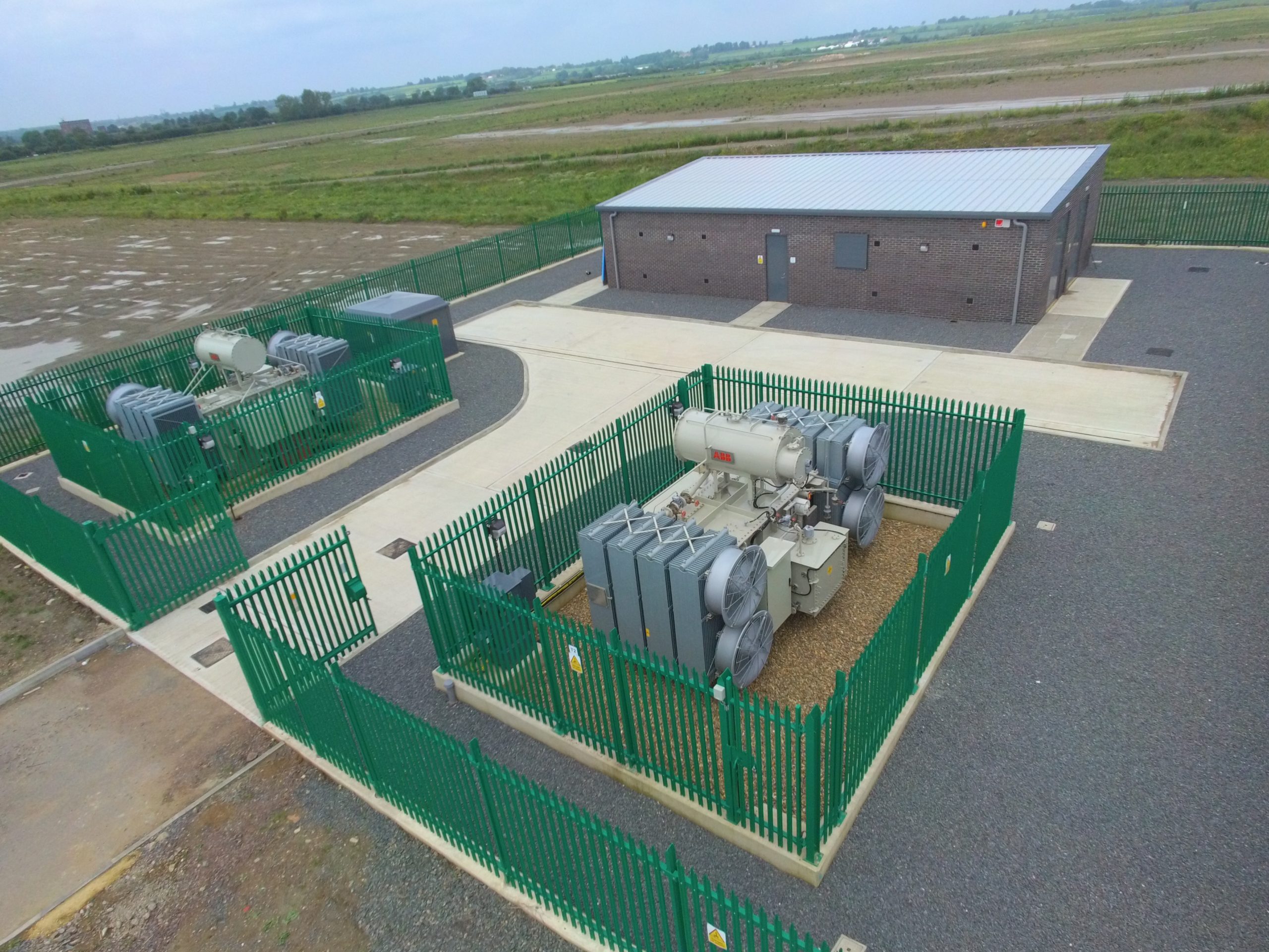 How much users pay for connecting to electricity distribution networks ...